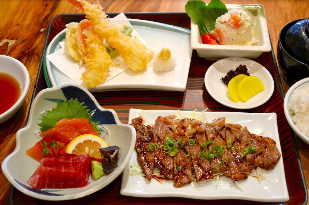 オドリコ(ランチスペシャルが加わりました！) | アロハストリート-ハワイの予約・クーポン